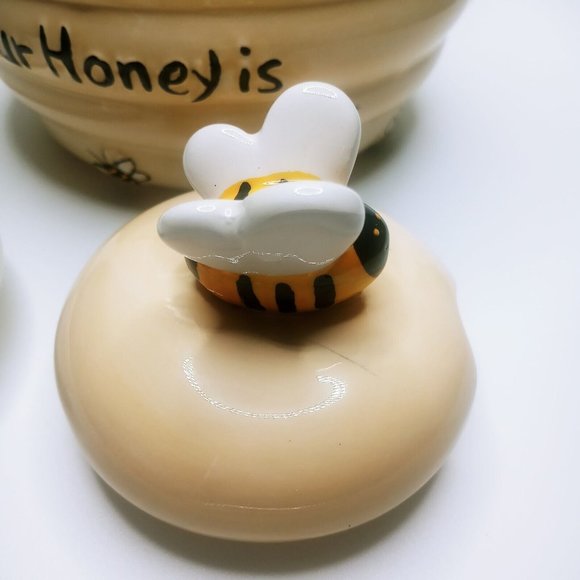 GANZ | Dining | Ceramic Honey Pot Bee Hive Honey Jar With Spoon | Poshmark